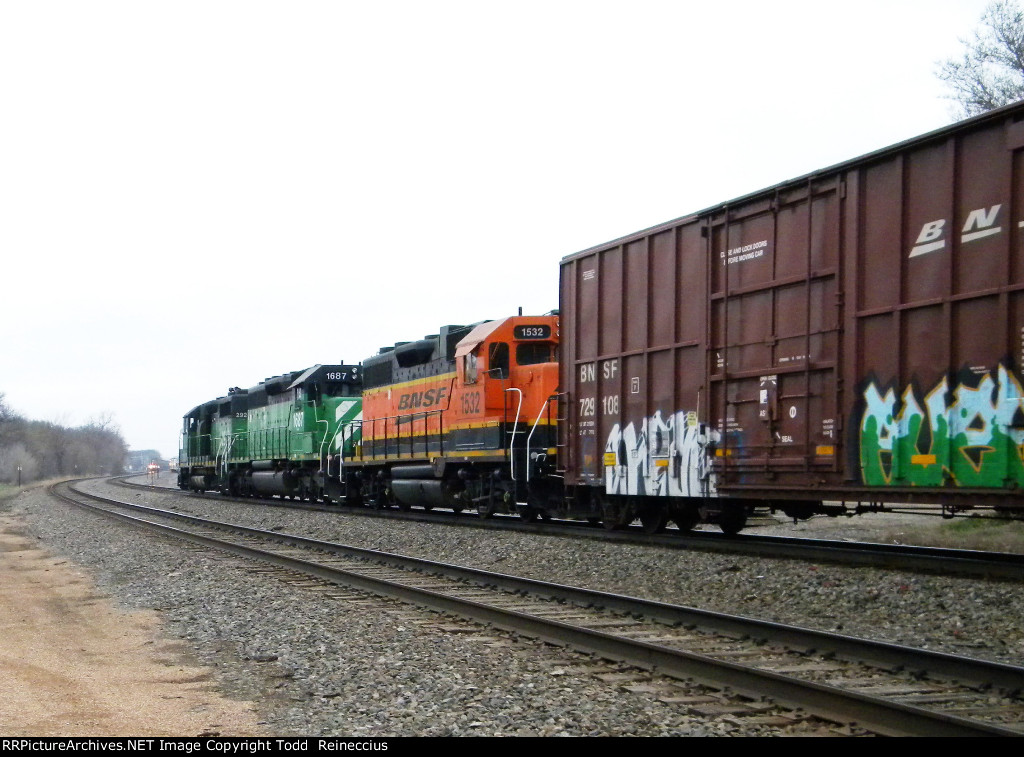 BNSF 1532